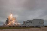 SpaceX Launches 1st Private Rocket from Historic NASA Pad - jpralves.net
